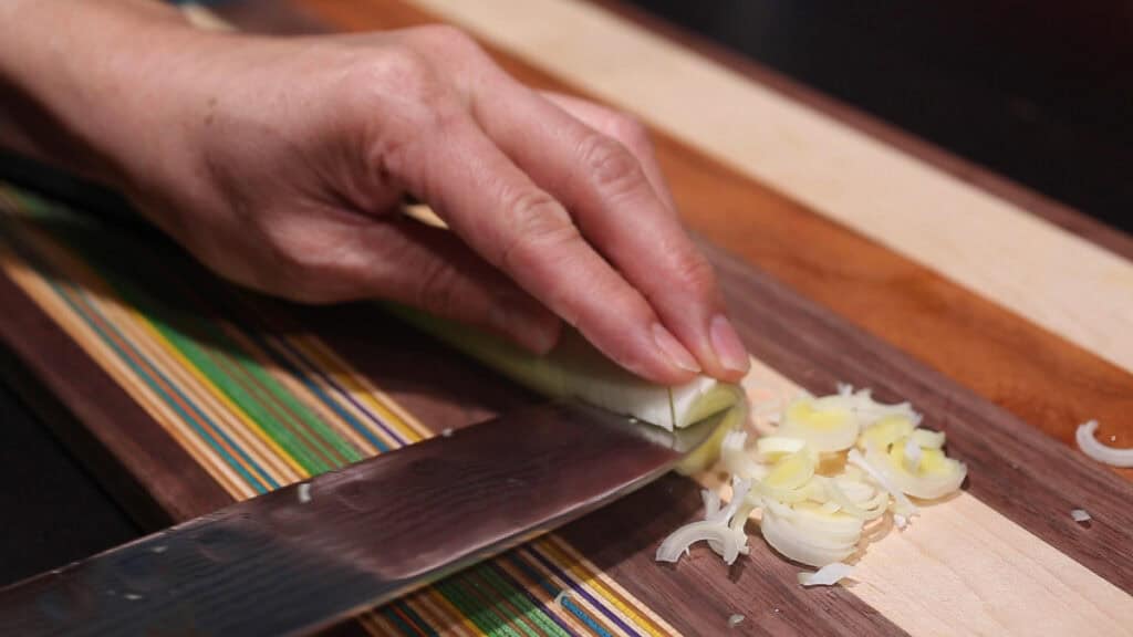 Mabo Dofu (Tofu) 麻婆豆腐 (Recipe + Video) - Cooking Japanese