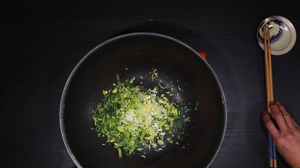 Mabo Dofu (Tofu) 麻婆豆腐 (Recipe + Video) - Cooking Japanese